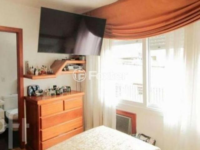 Apartamento, 3 dormitórios, 96 m², em Petrópolis