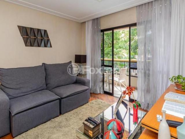 Apartamento, 3 dormitórios, 96 m², em Vila Azevedo