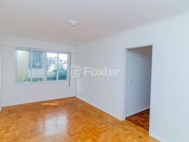 Apartamento, 3 dormitórios, 97 m², em Passo da Areia