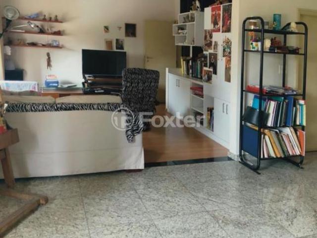Apartamento, 3 dormitórios, 98 m², em Perdizes