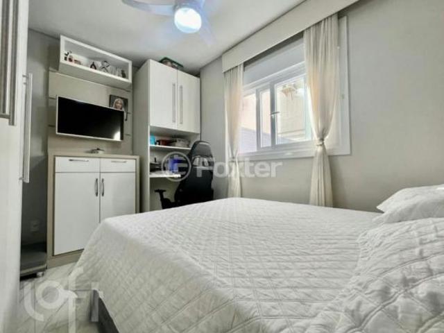 Apartamento, 3 dormitórios, 98.1 m², em Zona Nova