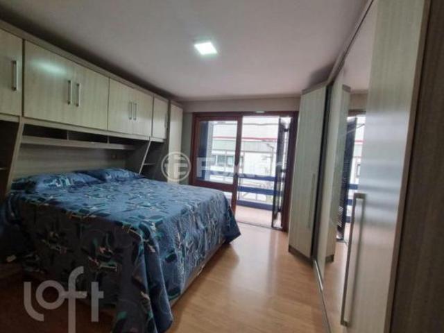 Apartamento, 3 dormitórios, 98.8 m², em Centro