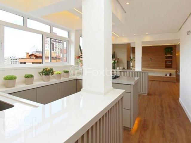 Apartamento, 3 dormitórios, 99 m², em Bela Vista