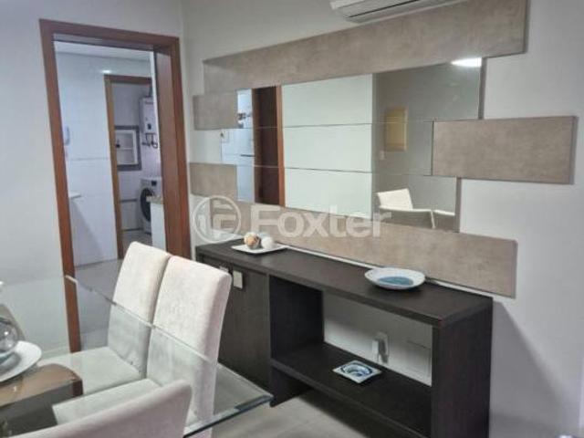 Apartamento, 3 dormitórios, 99 m², em São João