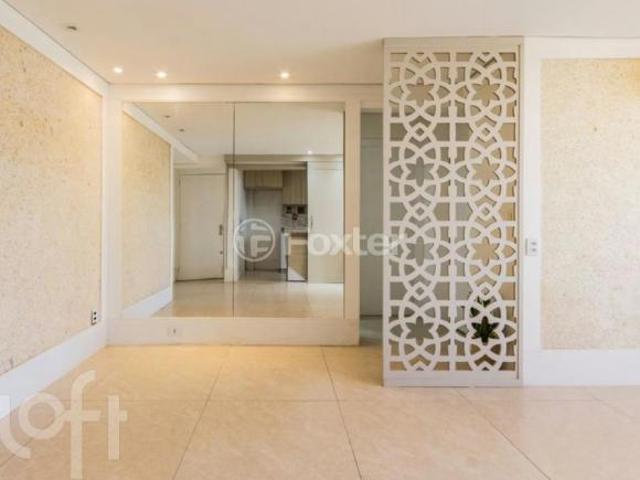 Apartamento, 3 dormitórios, 90 m², em Partenon