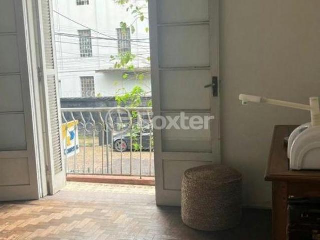 Apartamento, 3 dormitórios, 90.29 m², em Floresta
