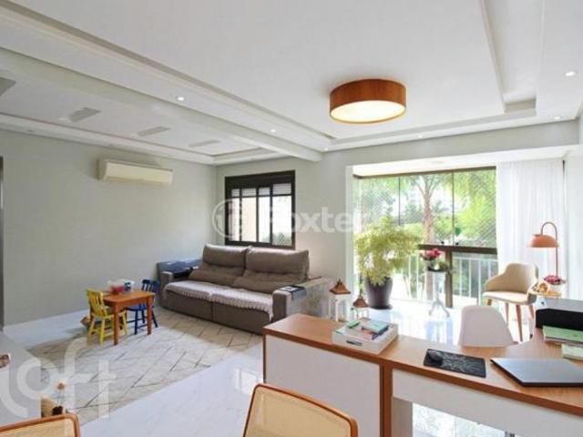 Apartamento, 3 dormitórios, 90.68 m², em Passo da Areia