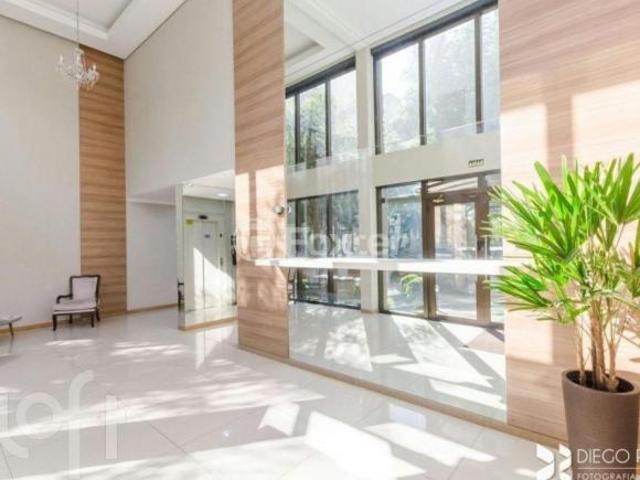 Apartamento, 3 dormitórios, 90.69 m², em Tristeza