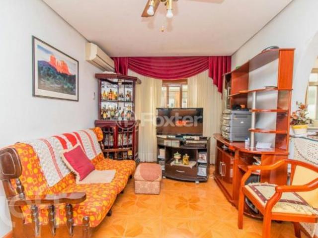 Apartamento, 3 dormitórios, 91 m², em Petrópolis