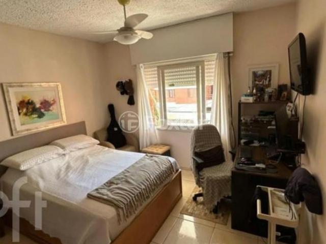 Apartamento, 3 dormitórios, 91.08 m², em Centro