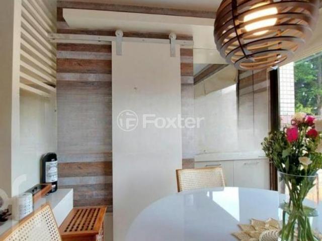 Apartamento, 3 dormitórios, 91.88 m², em Auxiliadora