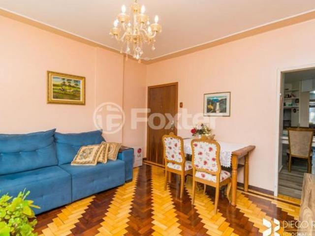 Apartamento, 3 dormitórios, 92 m², em Santana