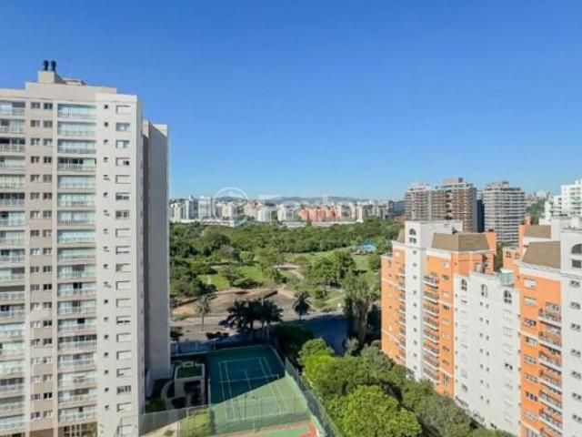 Apartamento, 3 dormitórios, 92.15 m², em Jardim Europa