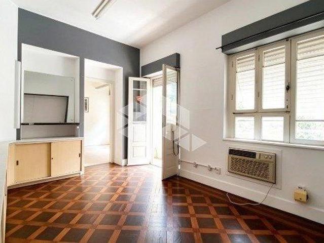 Apartamento 3 dormitórios 92m2 no Centro Histórico, uso misto residencial e comercial