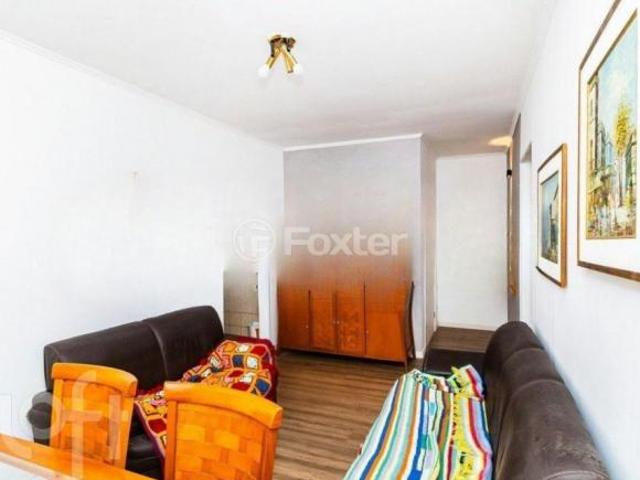 Apartamento, 3 dormitórios, 93 m², em Petrópolis