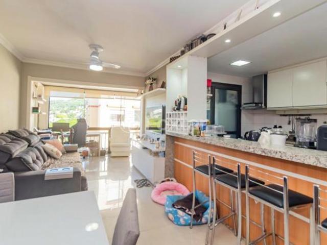 Apartamento, 3 dormitórios, 93.45 m², em Teresópolis