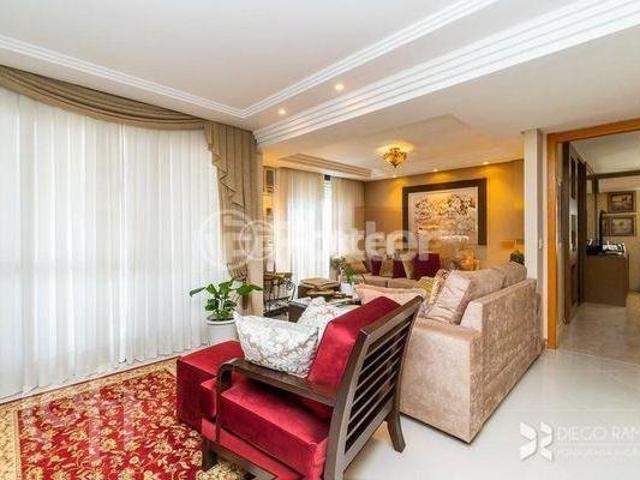 Apartamento, 3 dormitórios, 93.45 m², em Teresópolis