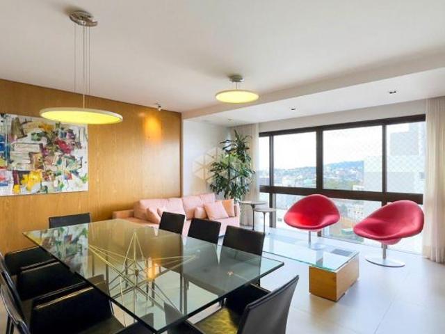 Apartamento 3 dorms no Bairro Três Figueiras último andar com 3 vagas