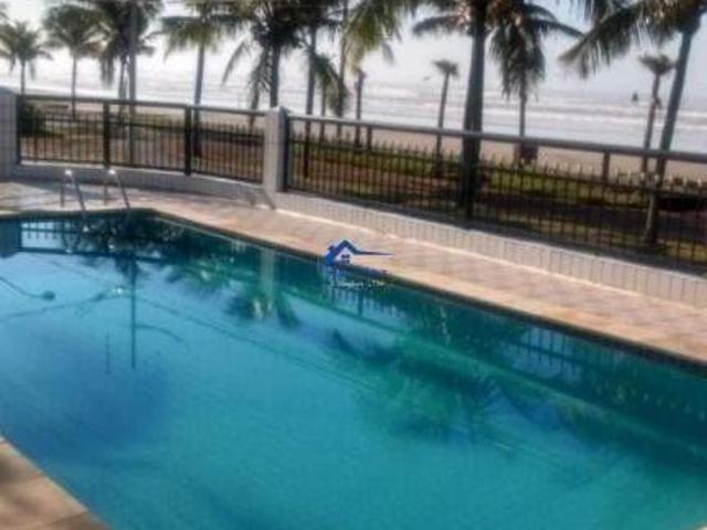 Apartamento 3 dorms em Prédio Frente Mar Com lazer e Piscina!