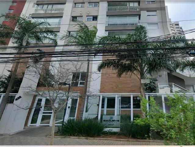 Apartamento 3 Dorms para Alugar 72 m² por R$ 3.900,00
