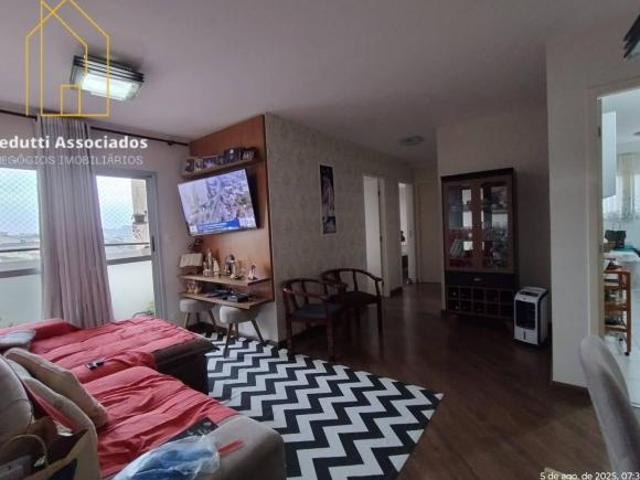 Apartamento 3 dorms sendo 1 suíte, condomínio Metrópoles