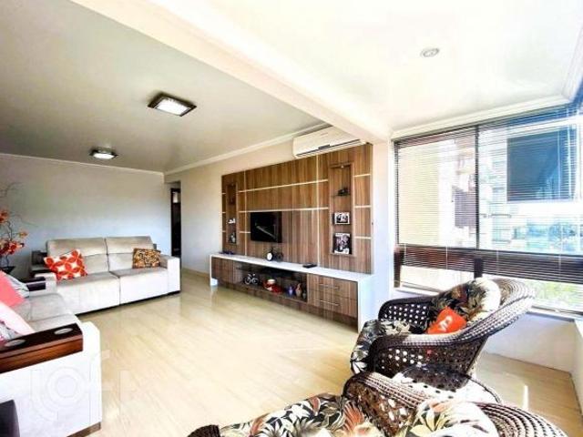Apartamento 3 dorms, 2 vagas, suíte, elevador, semimob,138m² priv