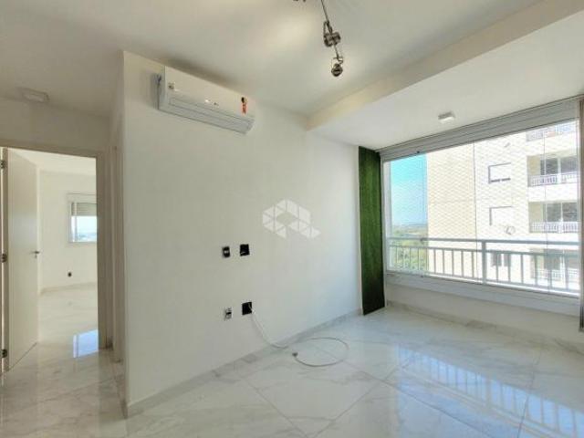 Apartamento 3 Dromitórios, Suite e Garagem no Bairro Humaita