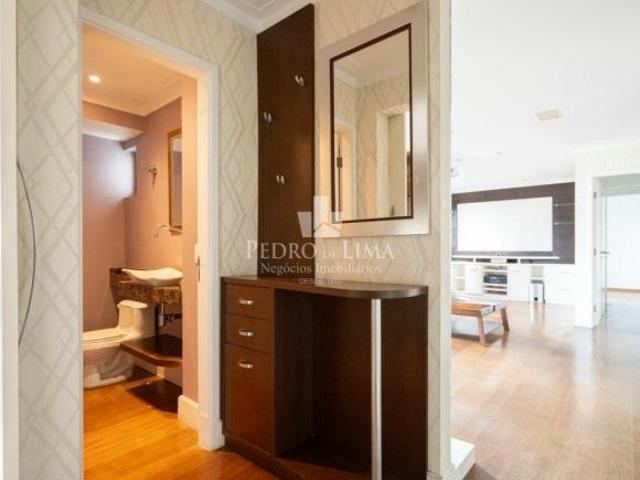 Apartamento 3 quartos 3 suítes 3 vagas no Condomínio Albarracin no Anália Franco