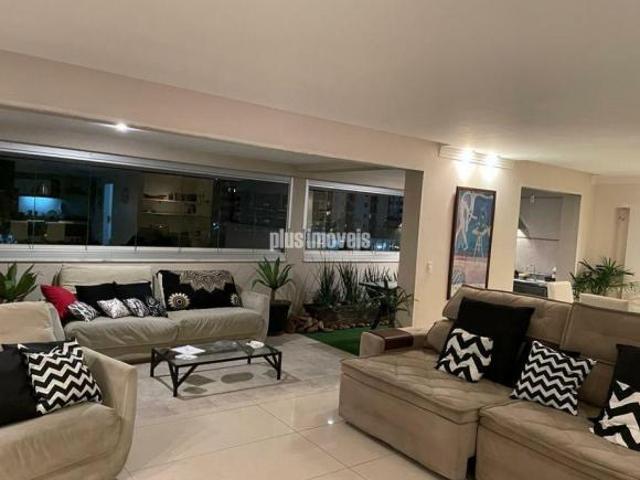 Apartamento 3 Quartos 3 Suites 3 Vagas no Morumbi!