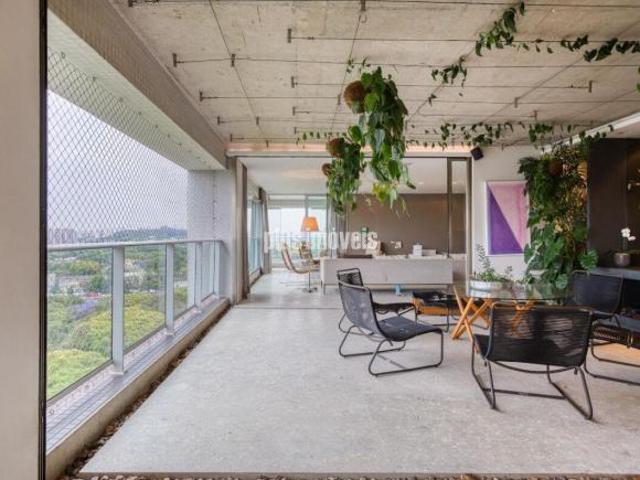 Apartamento 3 Quartos 3 Suites 4 Vagas em Pinheiros!
