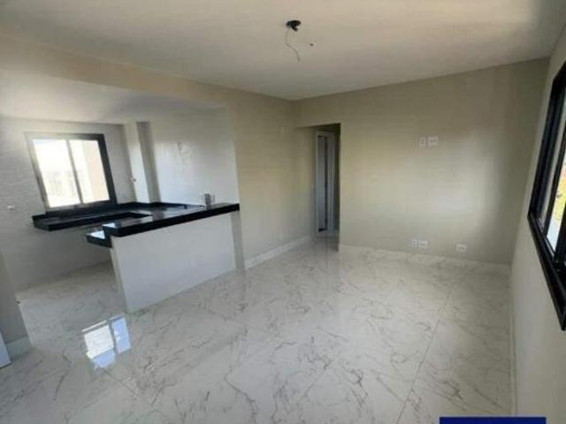 Apartamento 3 quartos, 1 suíte, 70m², 2 vagas em linha, prédio 100% revestido e com elevador, no San