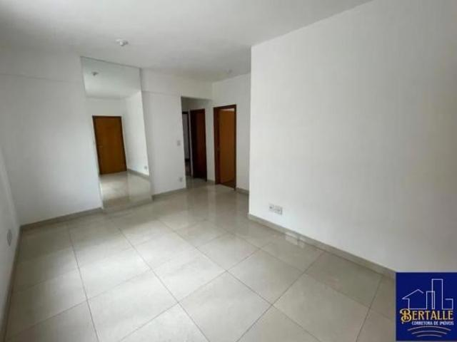 Apartamento 3 quartos, 1 suíte, 70m², em prédio com elevador, 2 vagas cobertas, em localização nobre