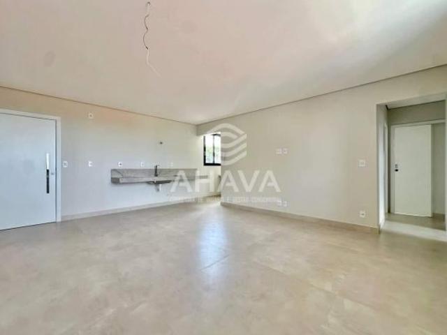 Apartamento 3 Quartos 1 Suíte | 75m² | Itapoã | 2 Vagas de Garagem | Próximo à Avenida Portugal