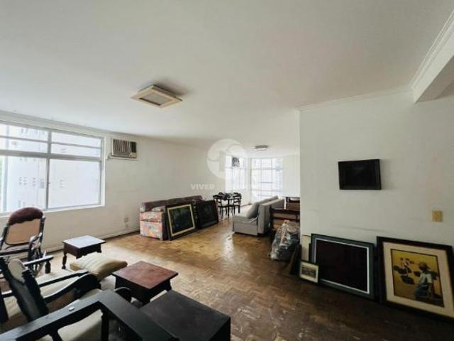 Apartamento 3 Quartos | 1 Suíte | 1 Vaga | Gonzaga – Santos