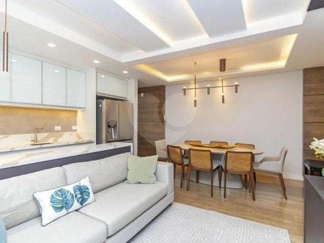 Apartamento 3 quartos | 1 suíte | 2 banheiros | 2 vagas no Água Verde