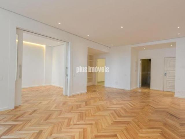 Apartamento 3 Quartos 1 Suite 2 Vagas no Jardins!