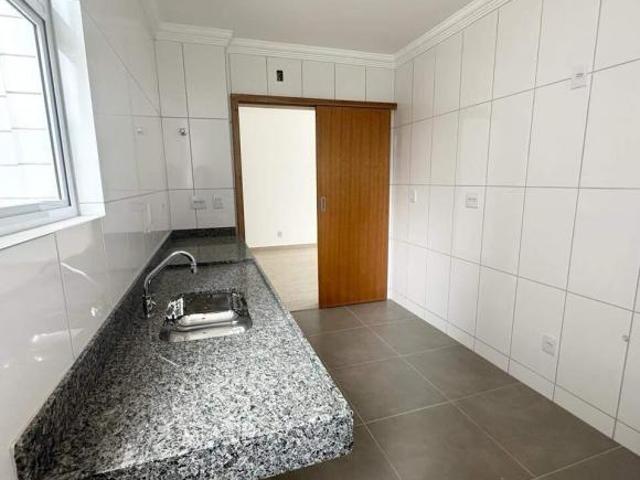 Apartamento 3 quartos, 1 suíte, 2 vagas