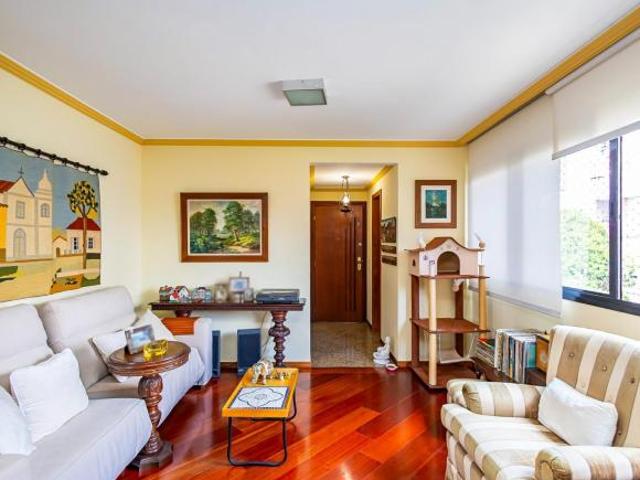 Apartamento 3 quartos 1 suíte à venda no Juvevê R$1.148.000,00