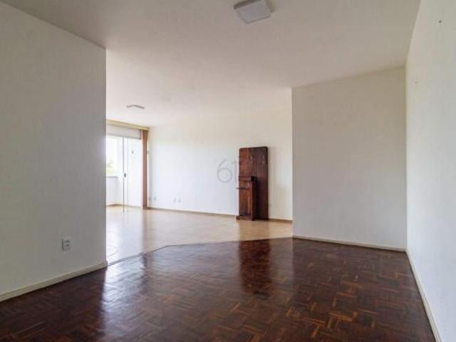 Apartamento 3 quartos 1 suíte com 126,76m² na Asa Norte – Frente, 1 vaga, Portaria 24h