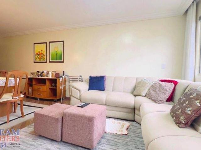 Apartamento 3 Quartos 1suíte, 2 vagas, no Bairro Água Verde