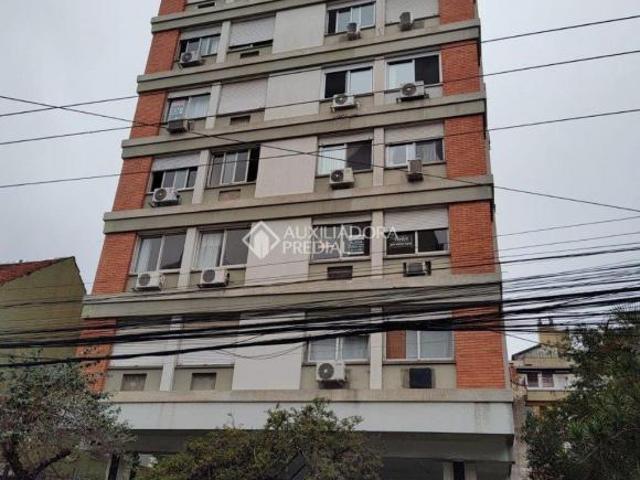 Apartamento 3 quartos, 2 banheiros, elevadores e box
