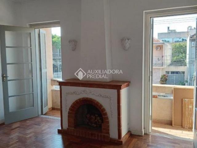 Apartamento 3 quartos, 2 banheiros, Lareira, bairro São Geraldo