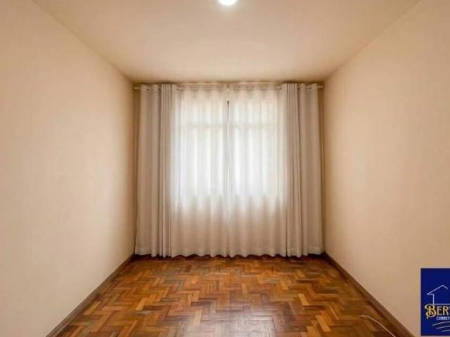 Apartamento 3 quartos, 80m², 1 vaga livre e coberta, andar alto e com portaria 24h, no Barro Preto