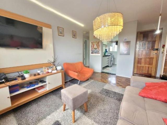 APARTAMENTO 3 QUARTOS C/ ARMÁRIOS EM ÓTIMO ESTADO NO CAMPO COMPRIDO