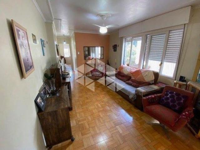 Apartamento 3 quartos com dependência e garagem no Cristo Redentor