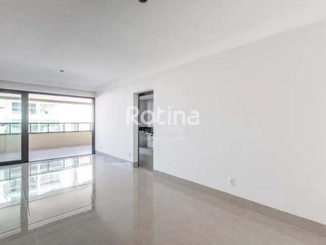 Apartamento 3 Quartos com Suíte no Martins