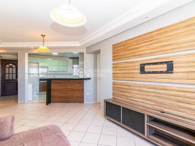 Apartamento 3 Quartos com Suíte, Churrasqueira e 2 Vagas no Água Verde