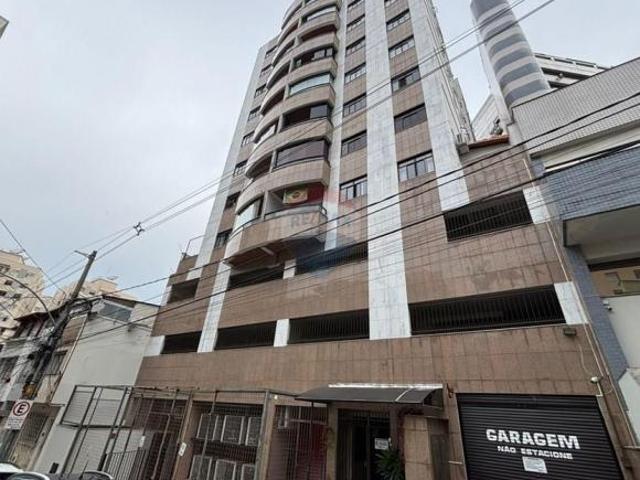 Apartamento 3 quartos com suíte, duas vagas de garagem, elevador a venda no bairro São Mateus em