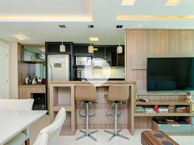 APARTAMENTO 3 QUARTOS COM SACADA E CHURRASQUEIRA NO BIGORRILHO