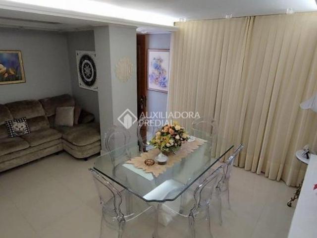 APARTAMENTO 3 QUARTOS COM SACADA NA CIDADE BAIXA DE FRENTE COM 97 m²